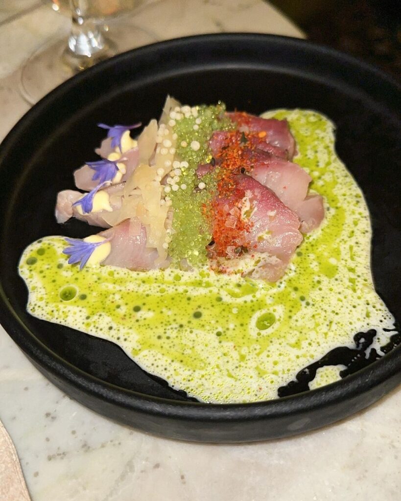 EMMANUELLE | Sexy Rooftop Lounge On The 2-22 Glass Building